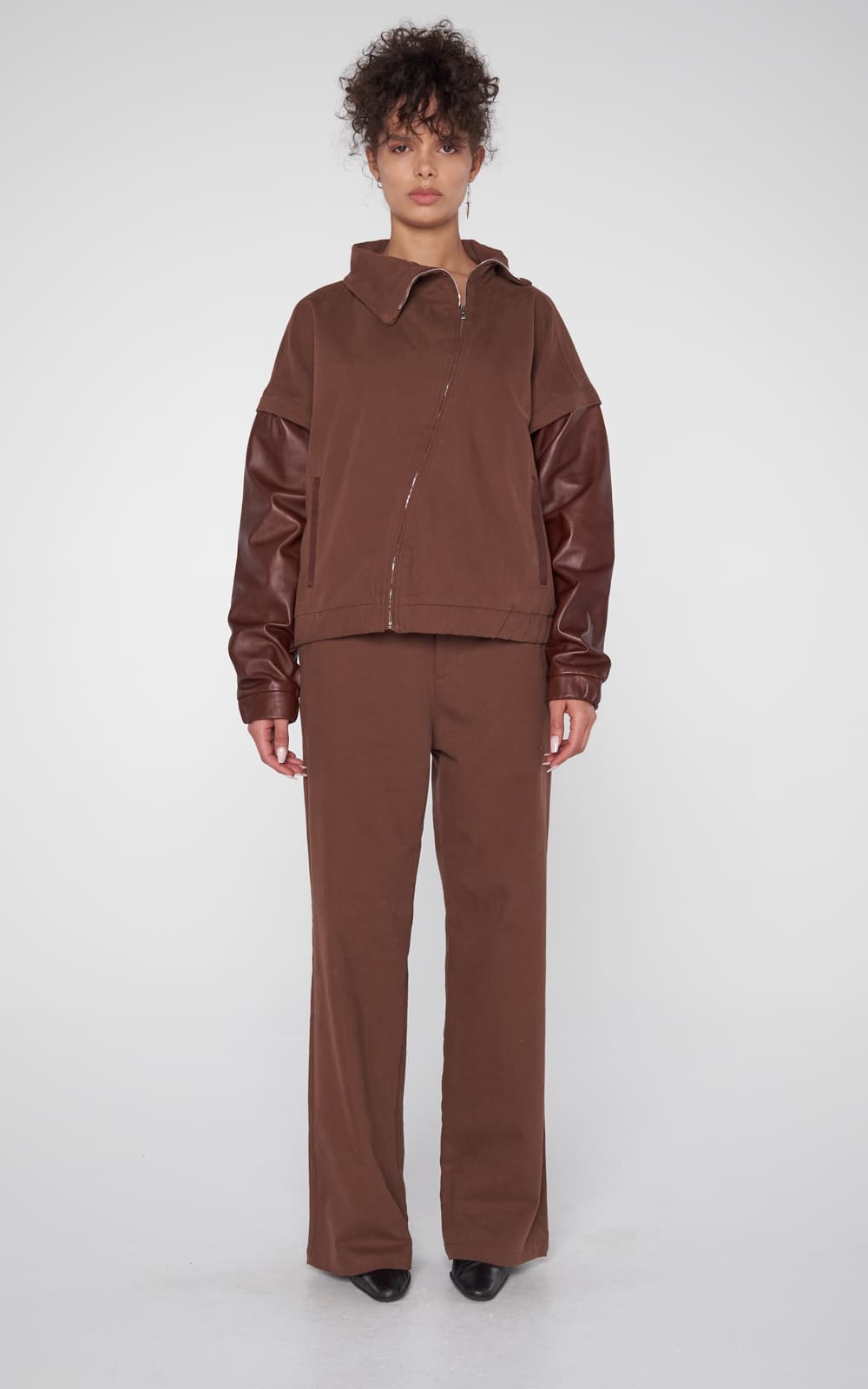 Convertible Bomber Jacket in Brown | SANS GÊNE