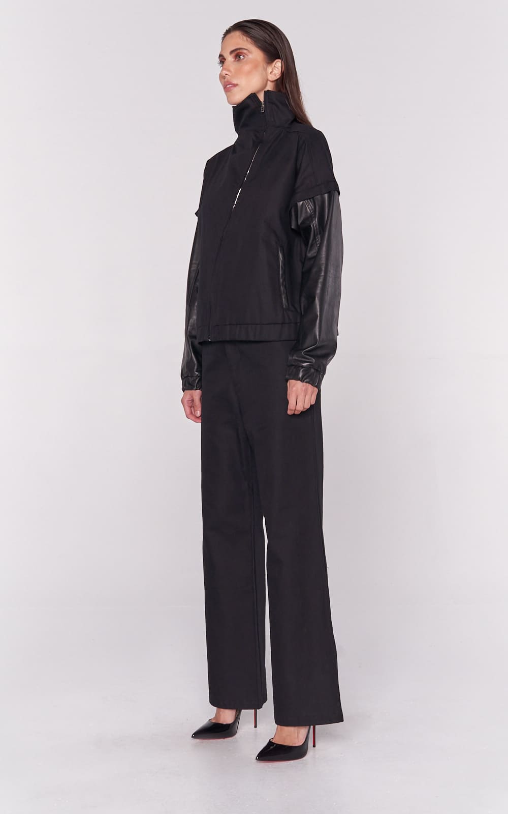 Convertible Bomber Jacket in Black | SANS GÊNE