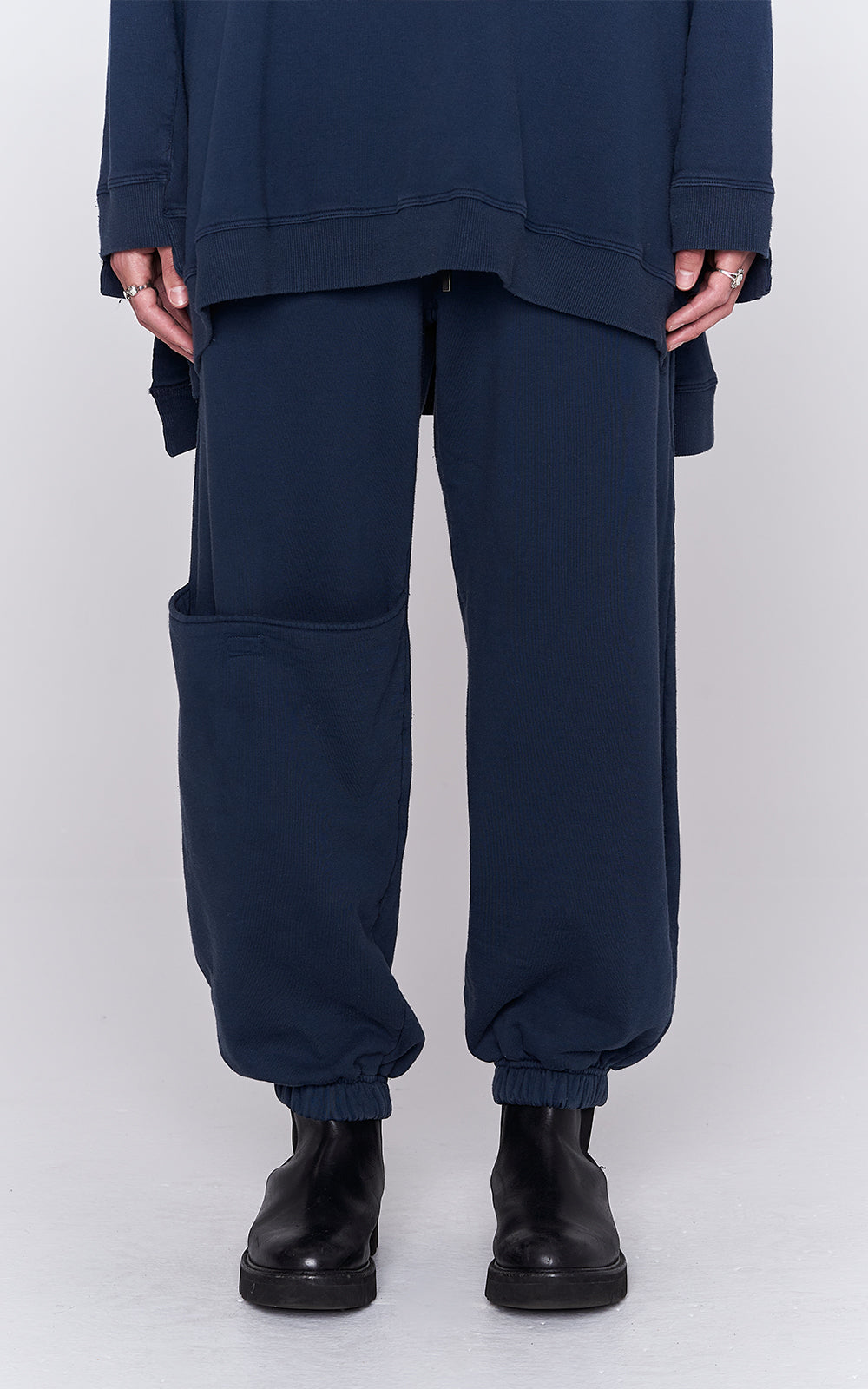 Maxi Pocket Jogger in Navy | SANS GÊNE